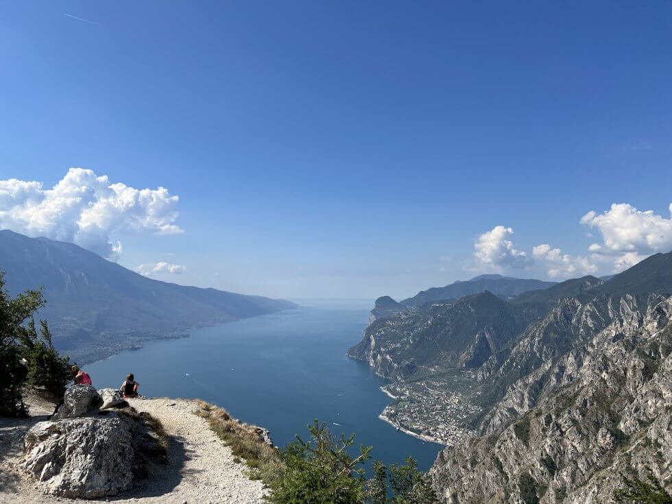 Punta Larici hike- Great view - Gardasee Inside